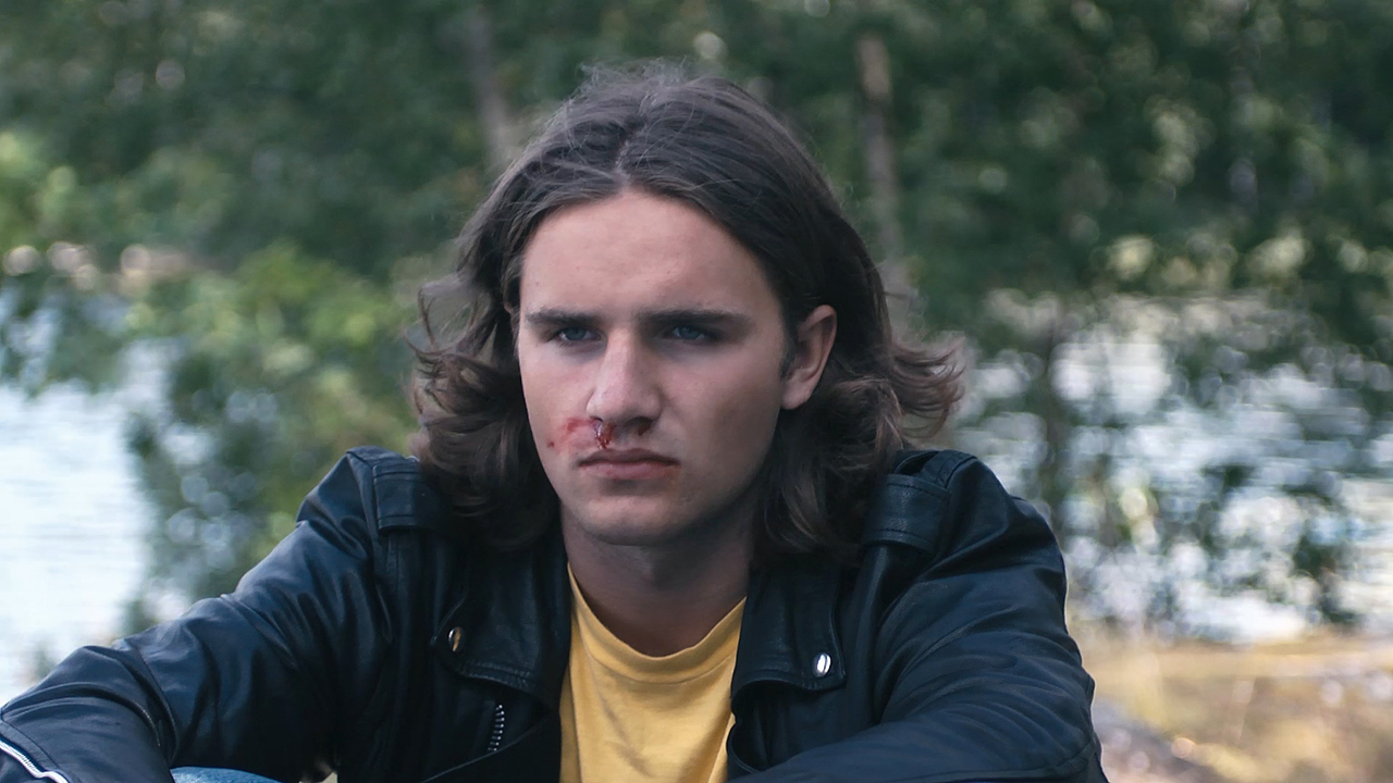 Filmen om John Hron både stark och svag (recension) – KULTURSIDAN.nu